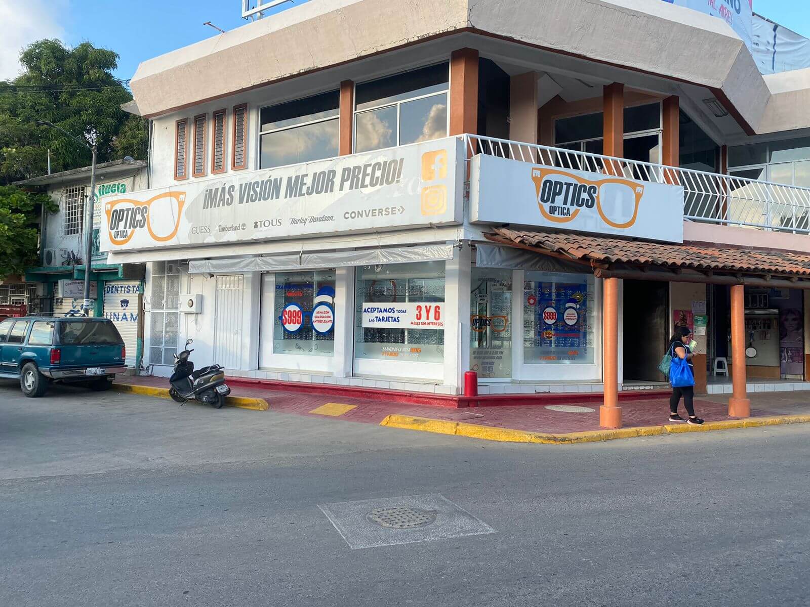 Lentes graduados al mejor precio | OPTICS